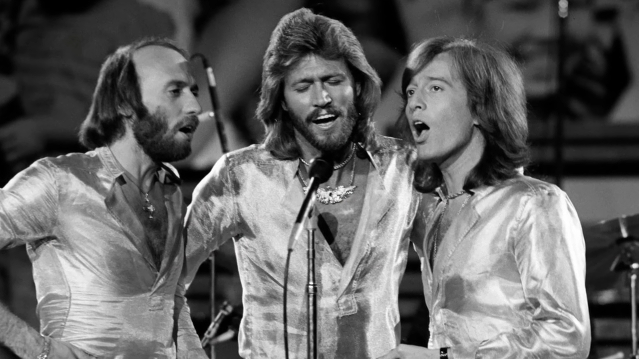 La Trágica Historia de Andy Gibb: El Hermano Menor de los Bee Gees que ...