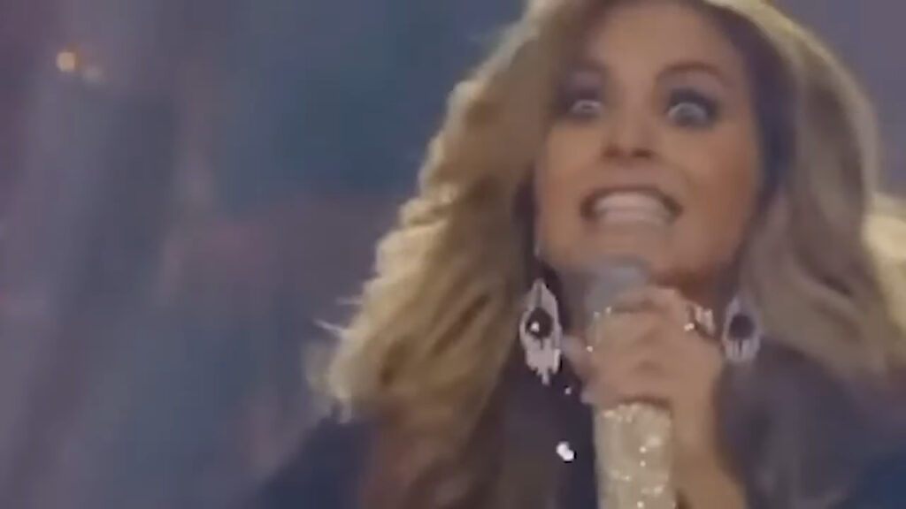 A Los 55 Años, Lucero FINALMENTE CONFESÓ Quien FUE EL PRIMER GRAN AMOR ...